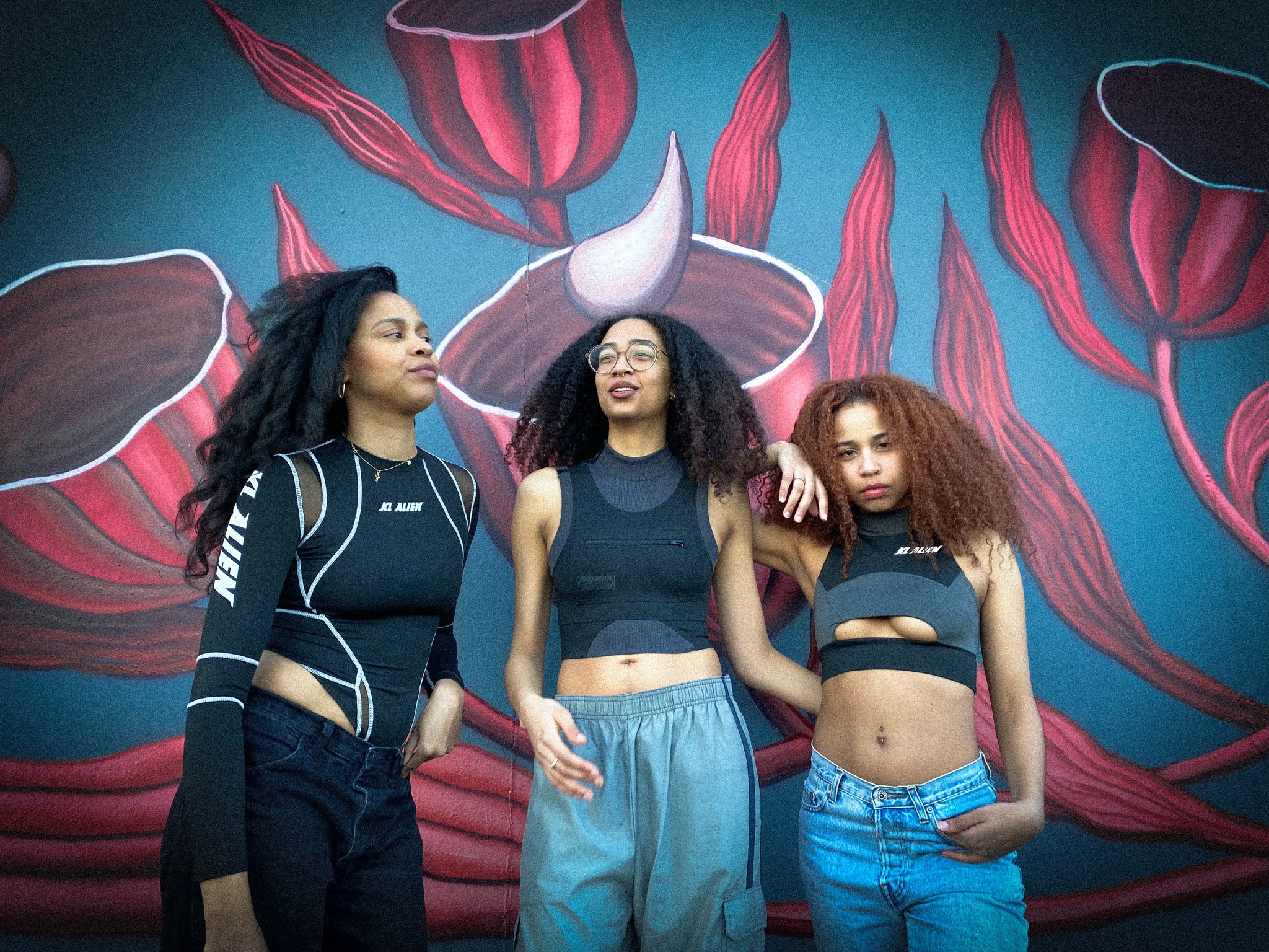 KL ALIEN the essential sport fashion